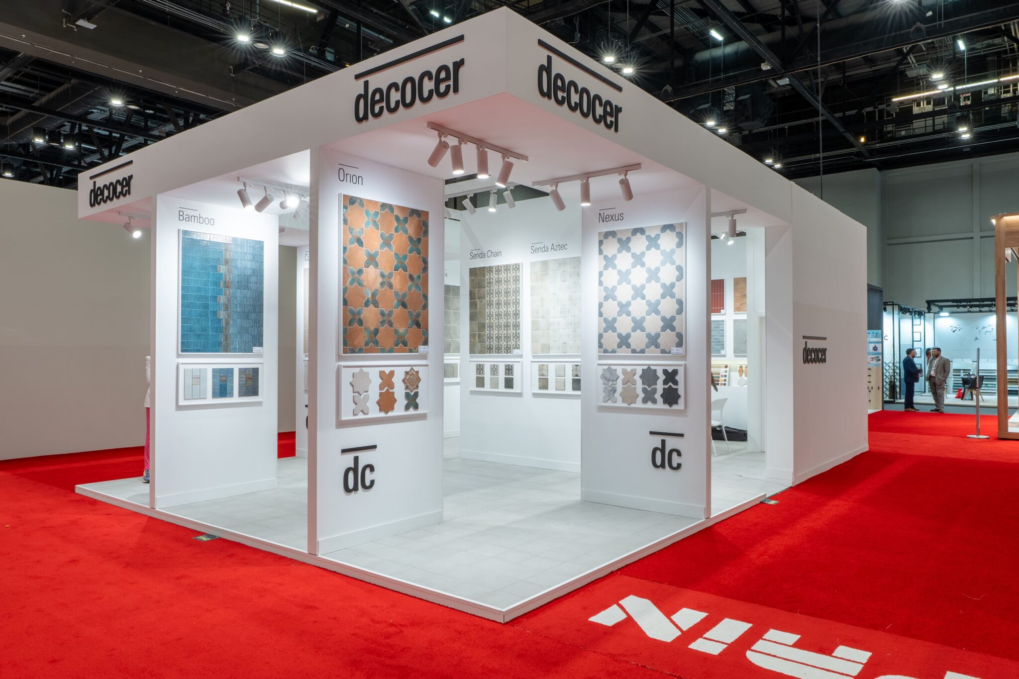 Decocer en Coverings 2025: Innovación cerámica